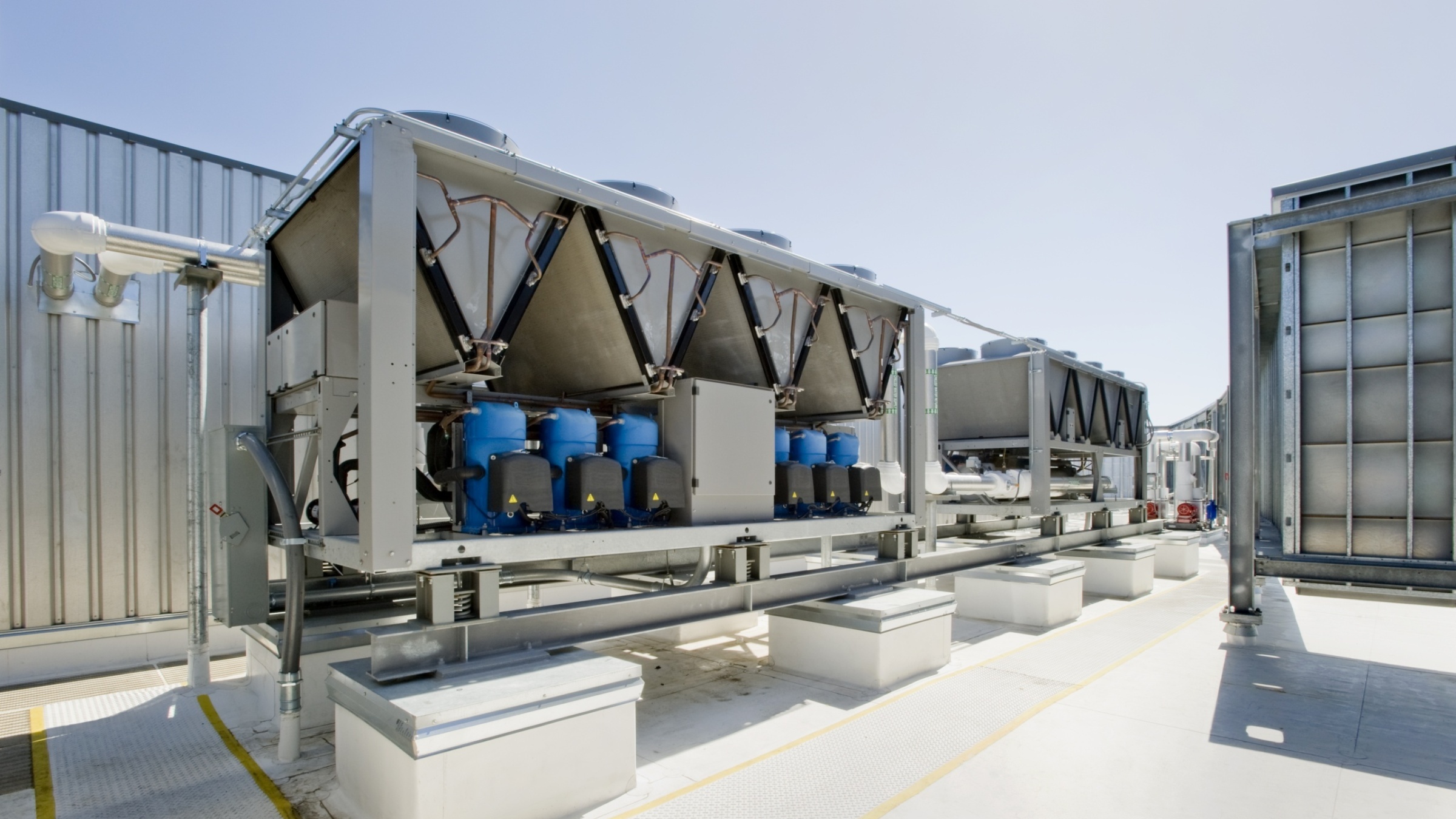 HEAT PUMPS — Efficiency Manitoba