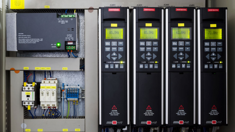 Variable Flow Pump and Fan Systems — Efficiency Manitoba