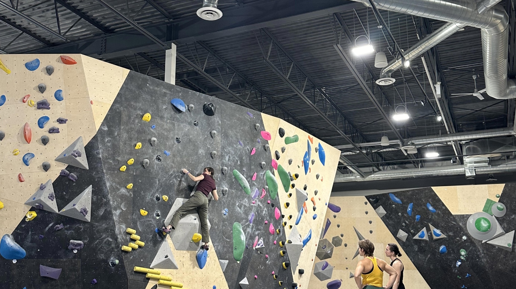 Business Lighting Program — Efficiency Manitoba