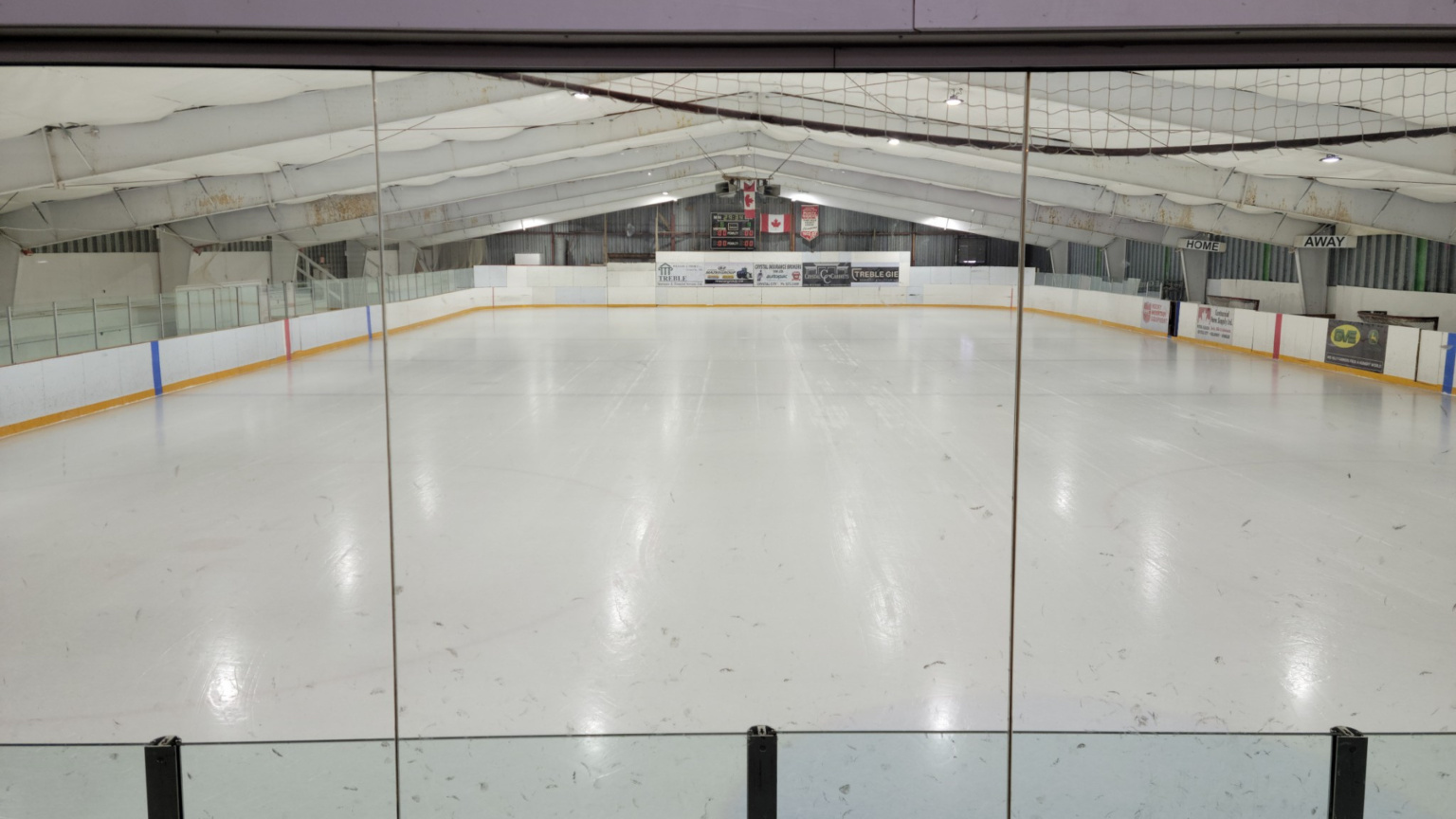 PROJECT FEATURE: CRYSTAL CITY ARENA — Efficiency Manitoba